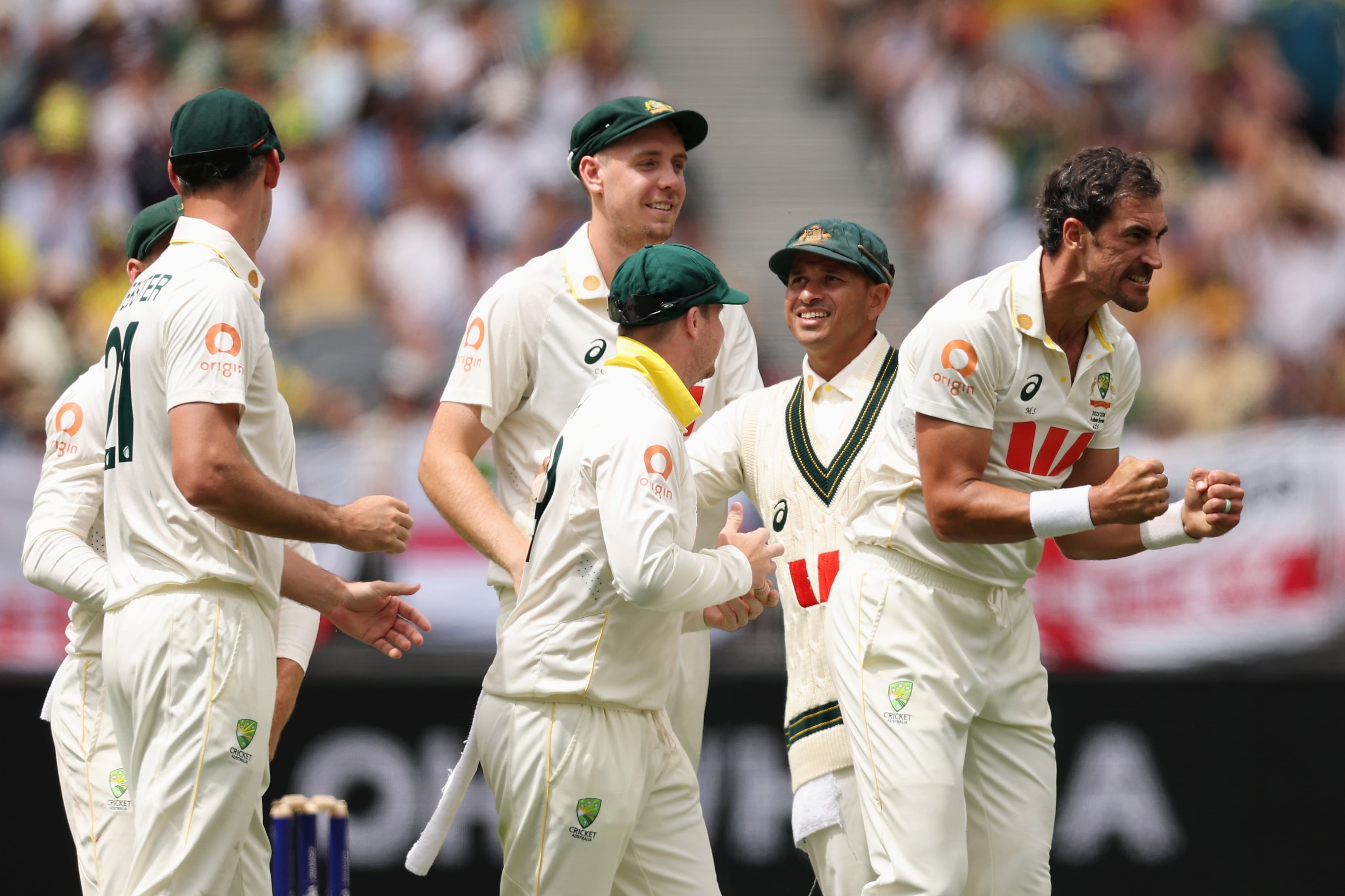 Travis Head hits sublime century as Australia thrash 'shell-shocked ...