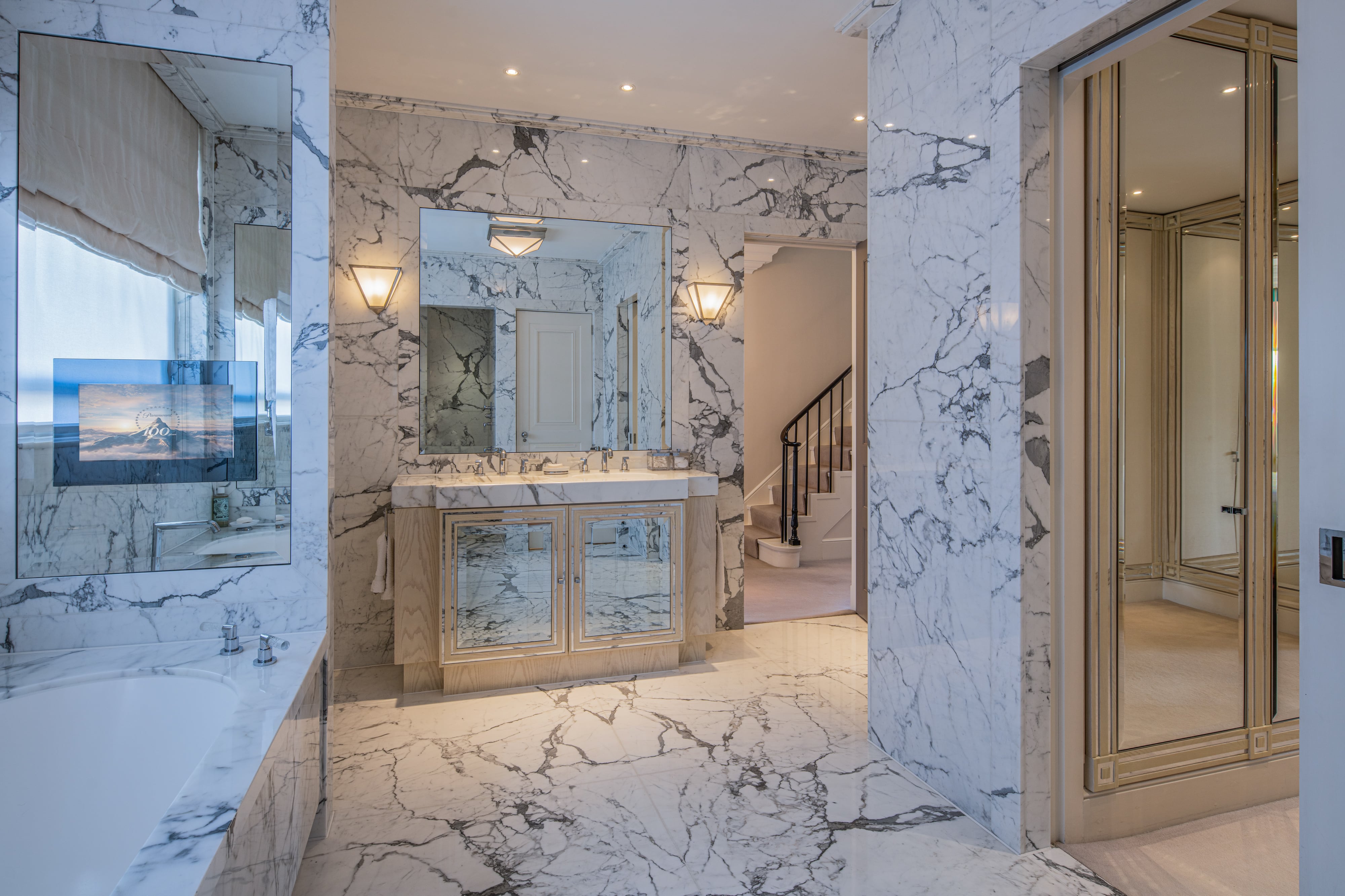 London's super-prime property market buoyed by budget as buyer triggers ...