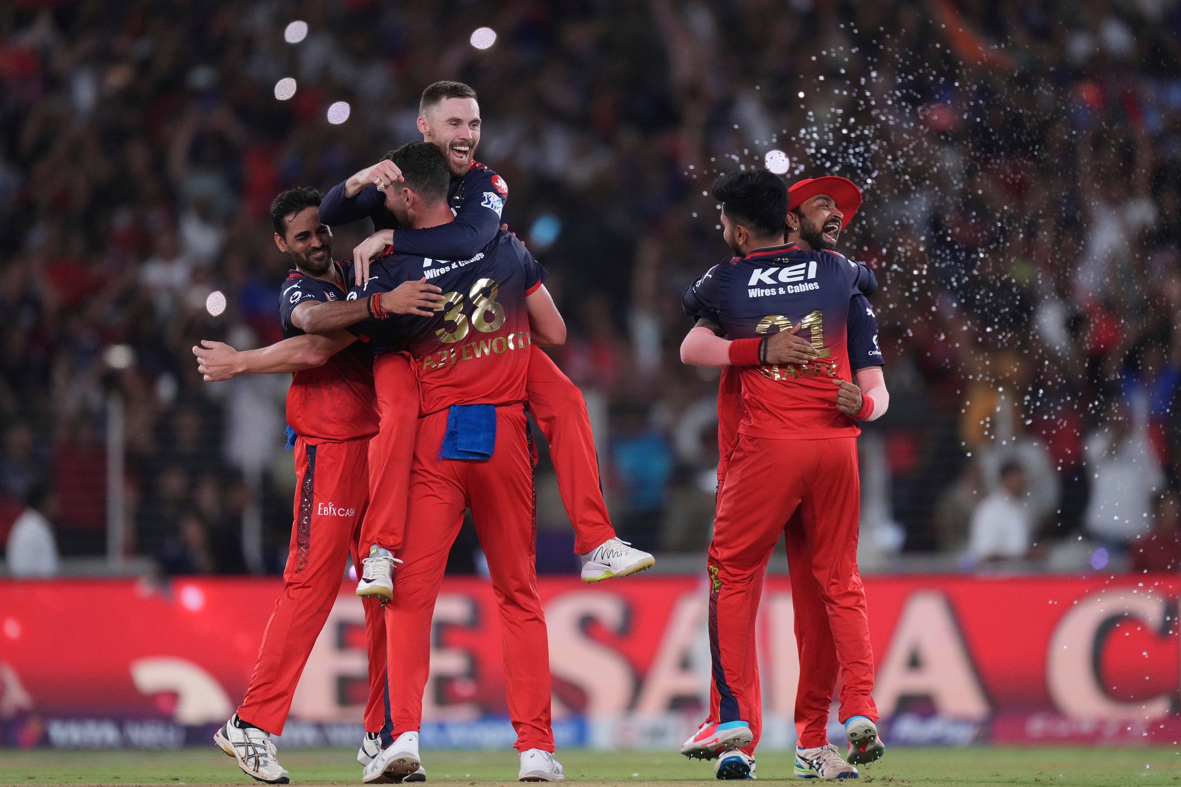 IPL 2025 final: Emotional Virat Kohli and Royal Challengers Bengaluru ...