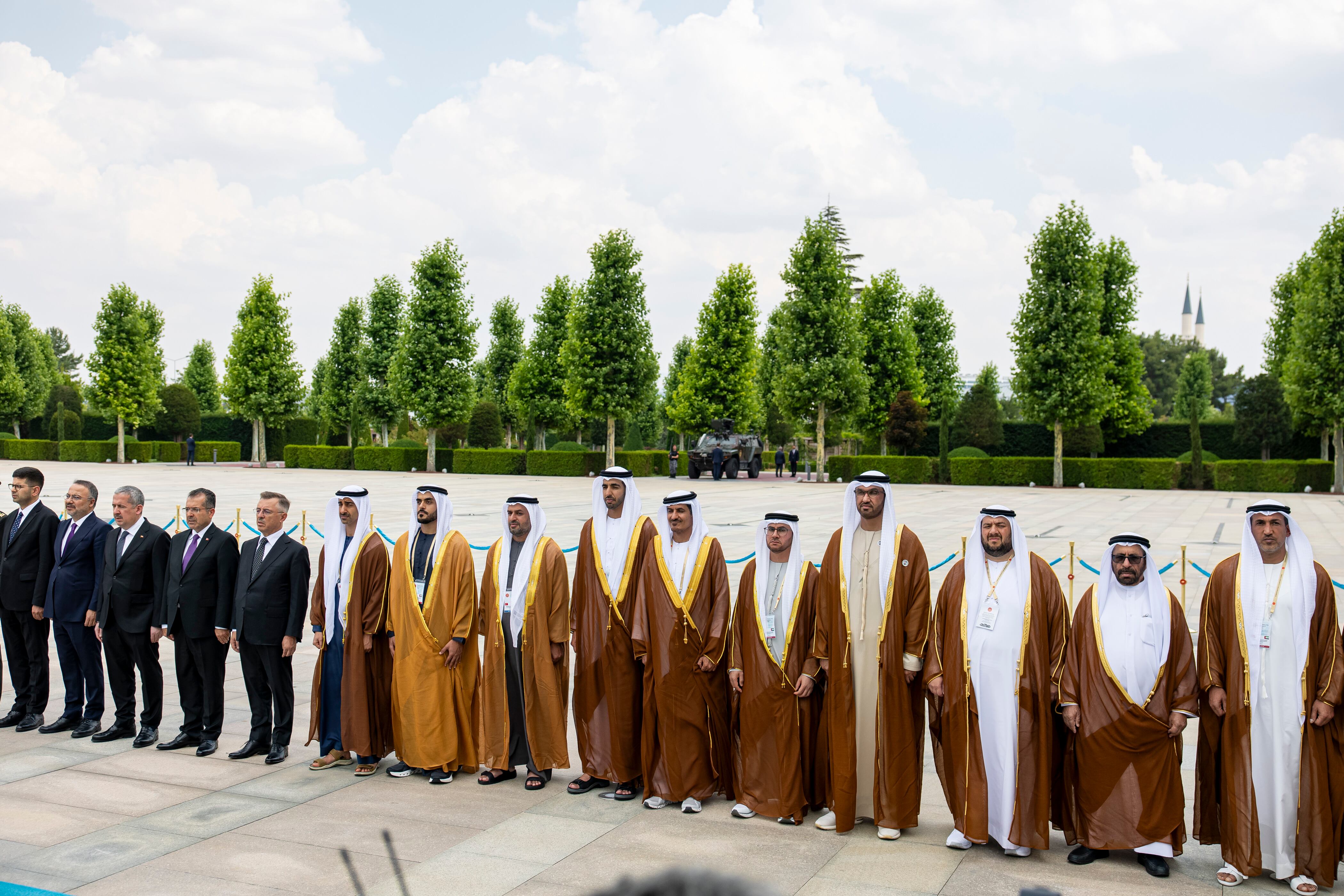 President Sheikh Mohamed in call for peace with Turkey's Erdogan | The ...