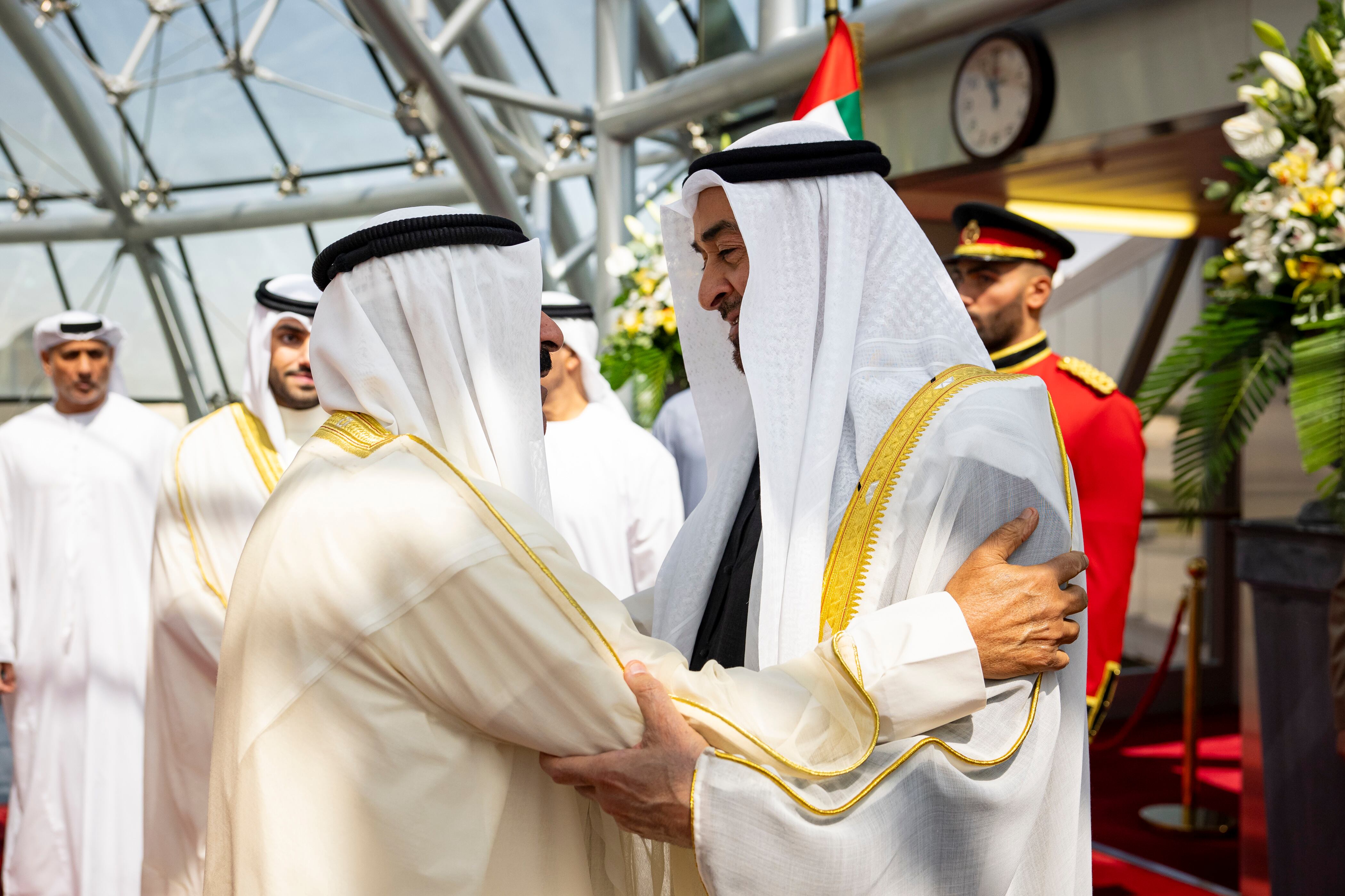 President Sheikh Mohamed and Emir of Kuwait call for Gaza ceasefire in ...