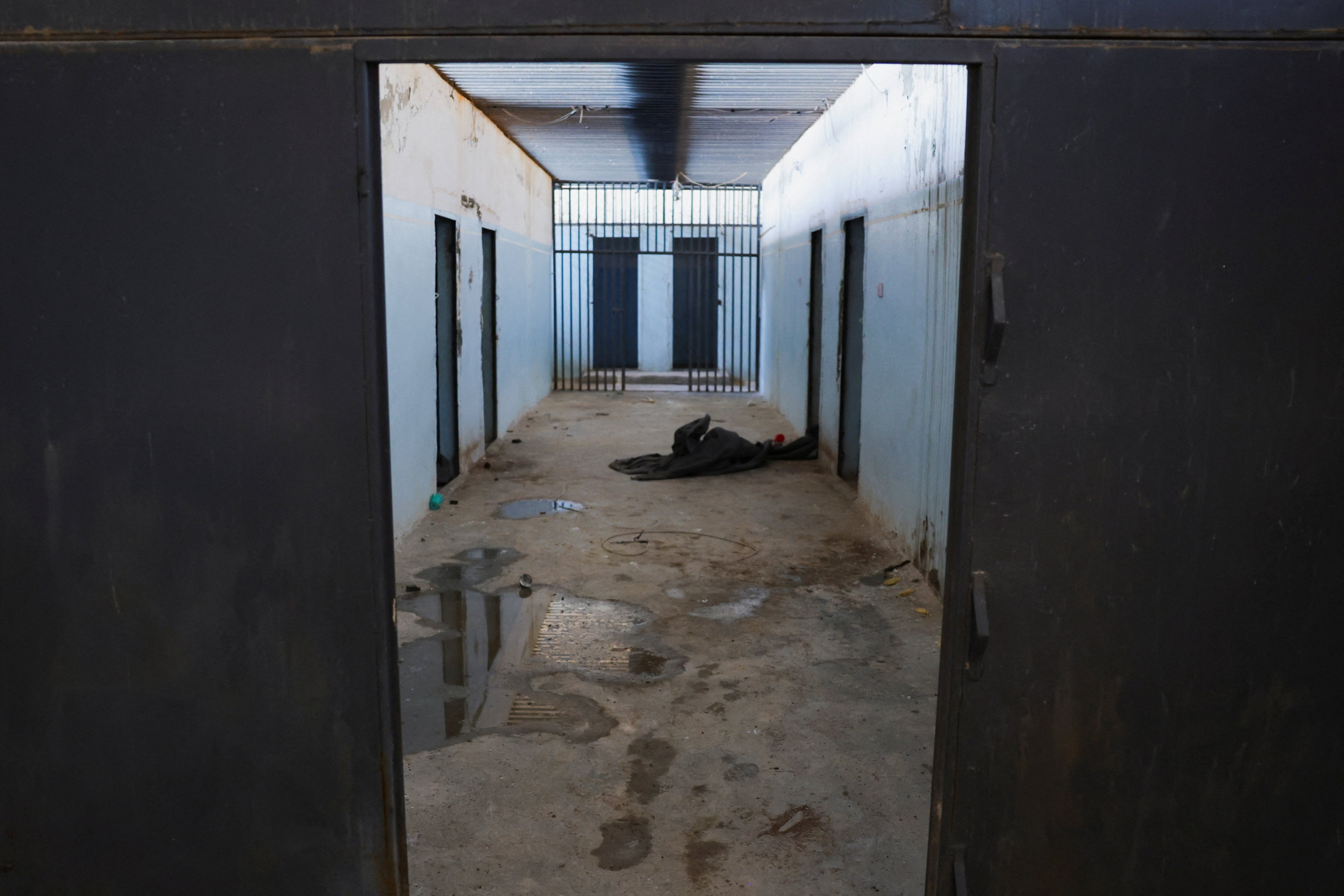 Orange uniforms, empty cells and bullets: Inside Syria’s Shaddadi ...