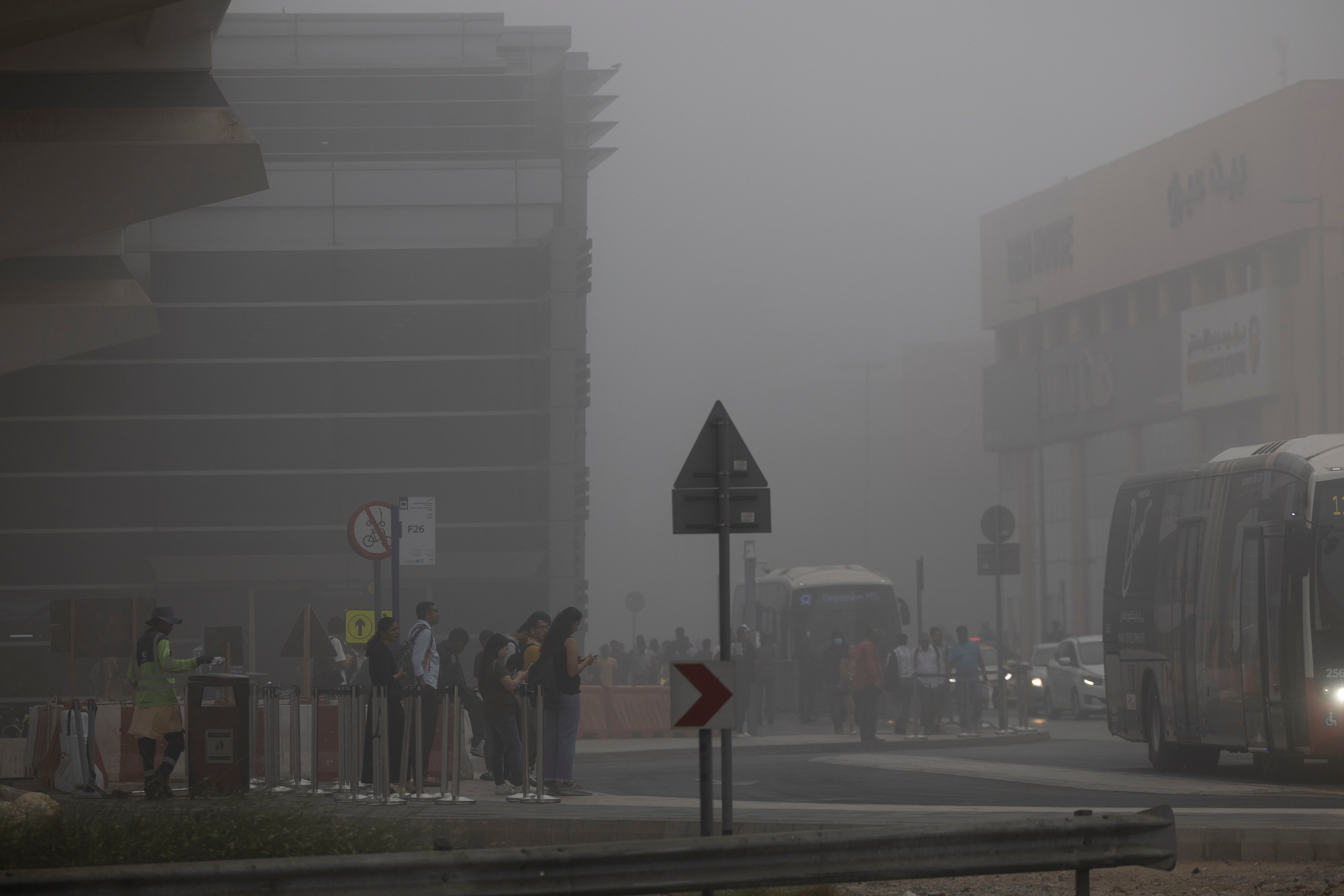 UAE weather: Heavy fog blankets country as motorists urged to slow down ...