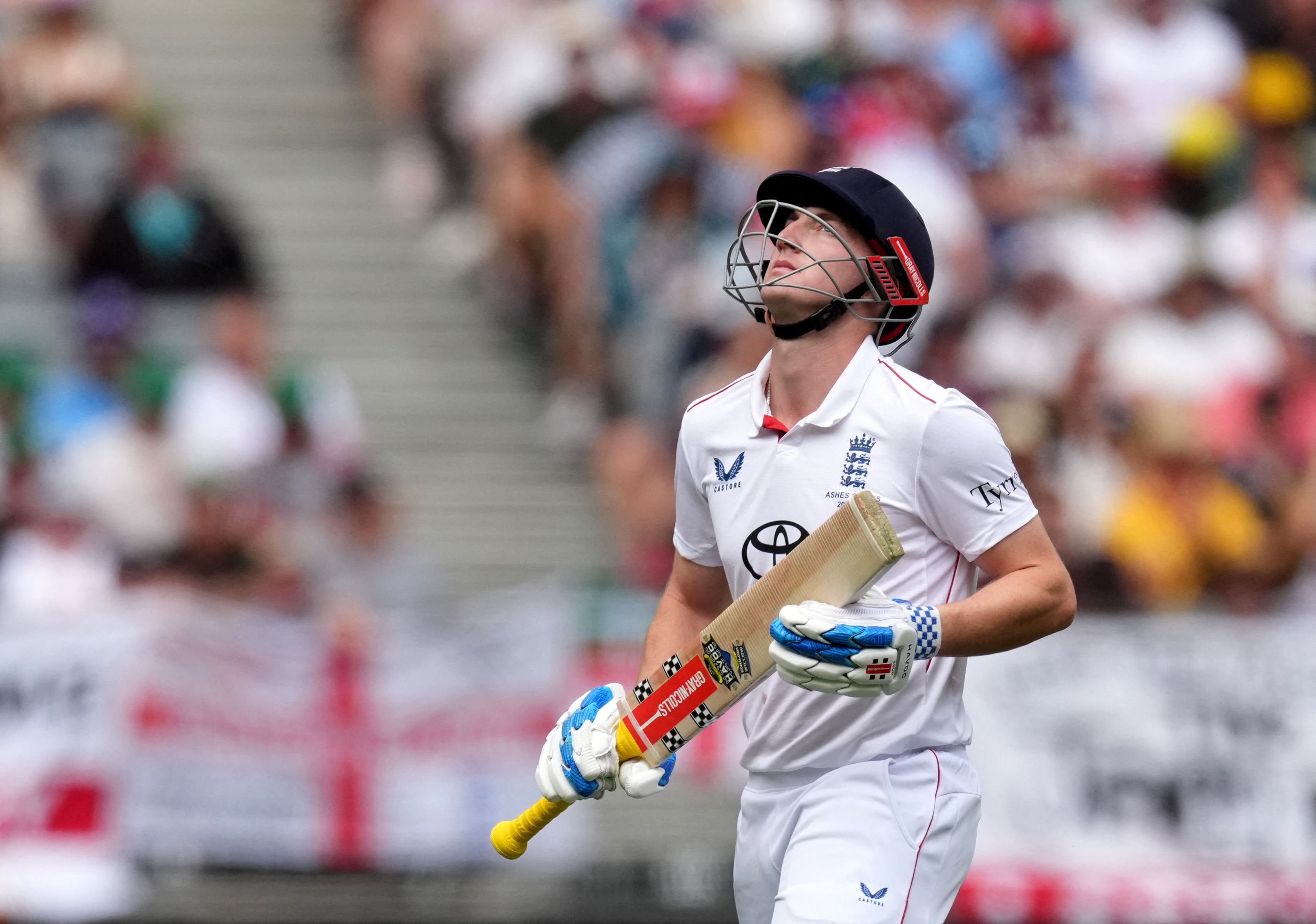 Travis Head hits sublime century as Australia thrash 'shell-shocked ...