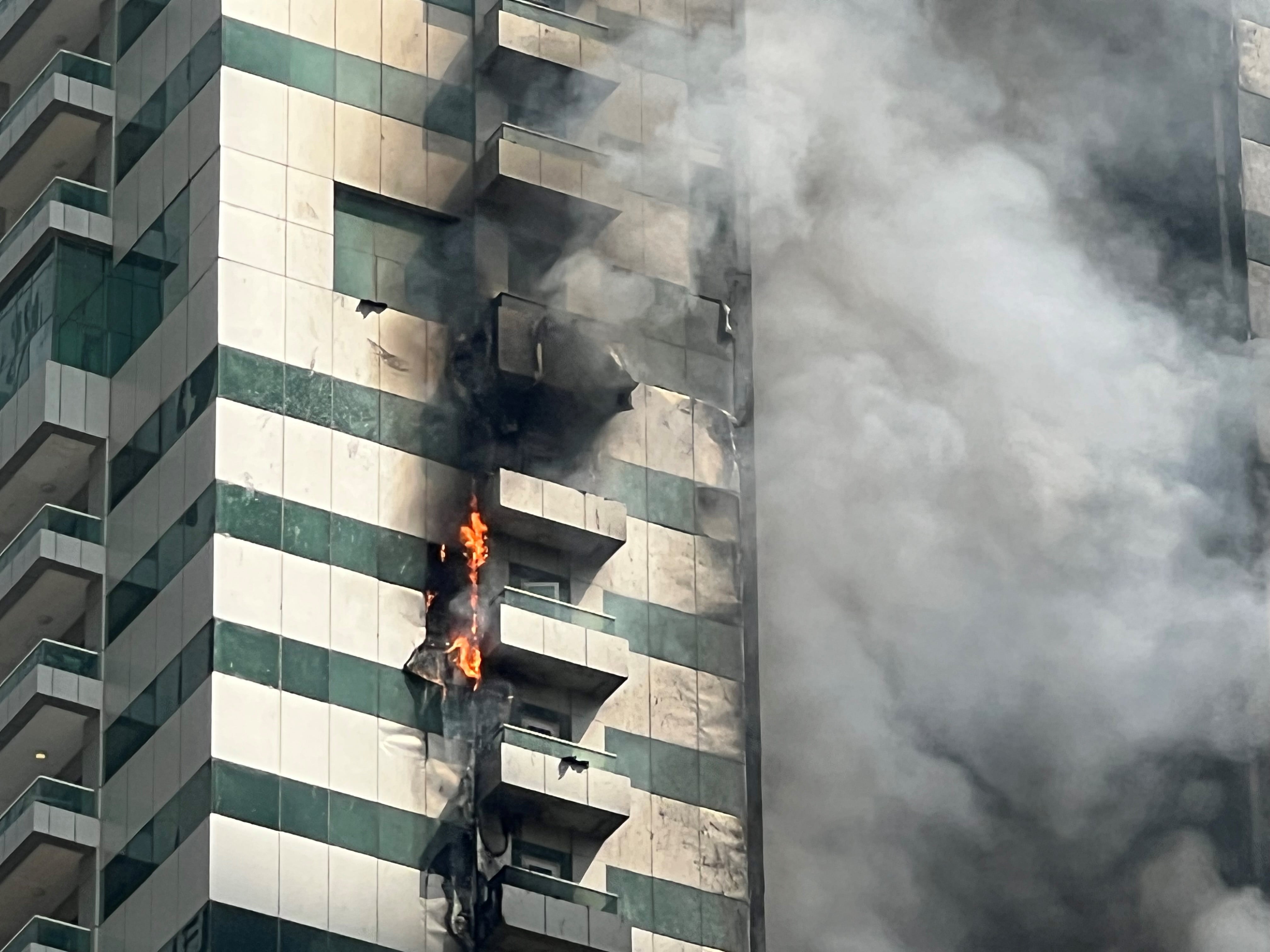 Dubai Marina fire: Community steps up to help those forced to flee ...