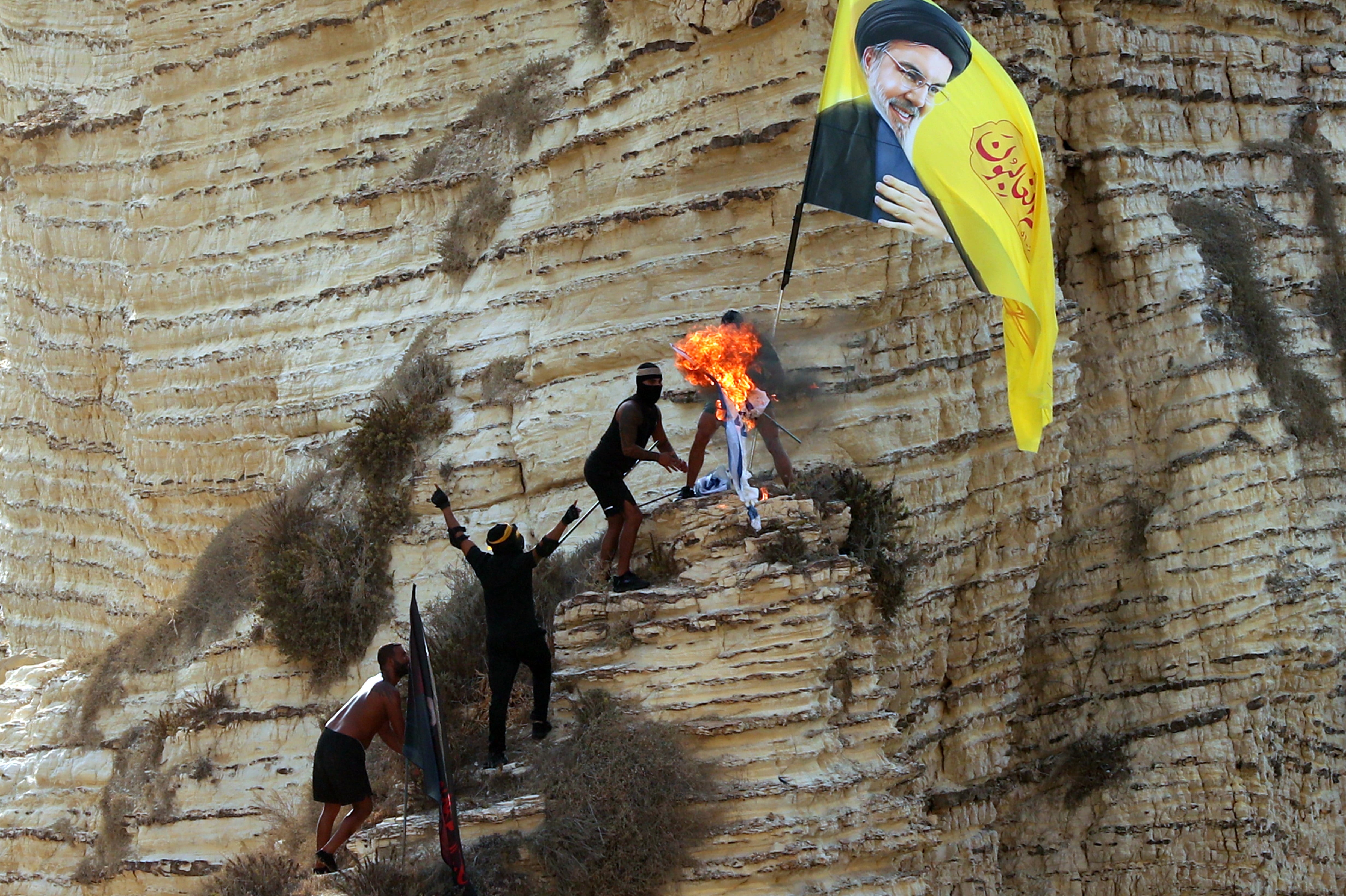 Al Shara's Syria is seizing the day. Why can't Lebanon do the same ...