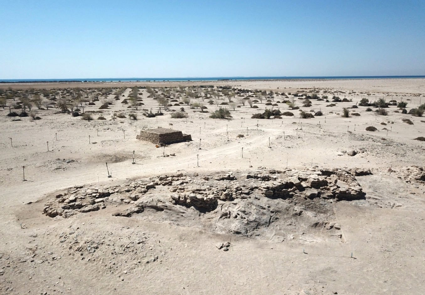 Abu Dhabi archaeologists uncover UAE's oldest buildings dating back ...