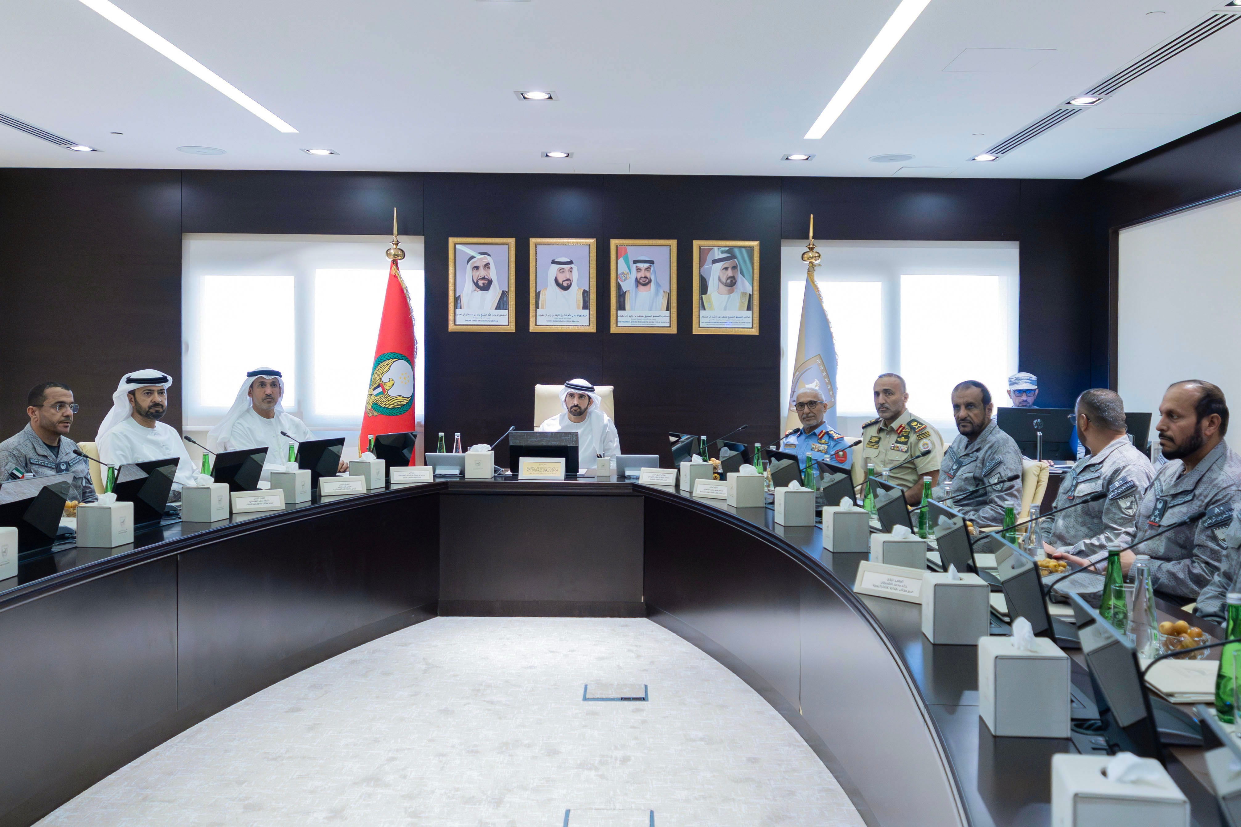 Sheikh Hamdan commends UAE Armed Forces on visit to National Guard ...