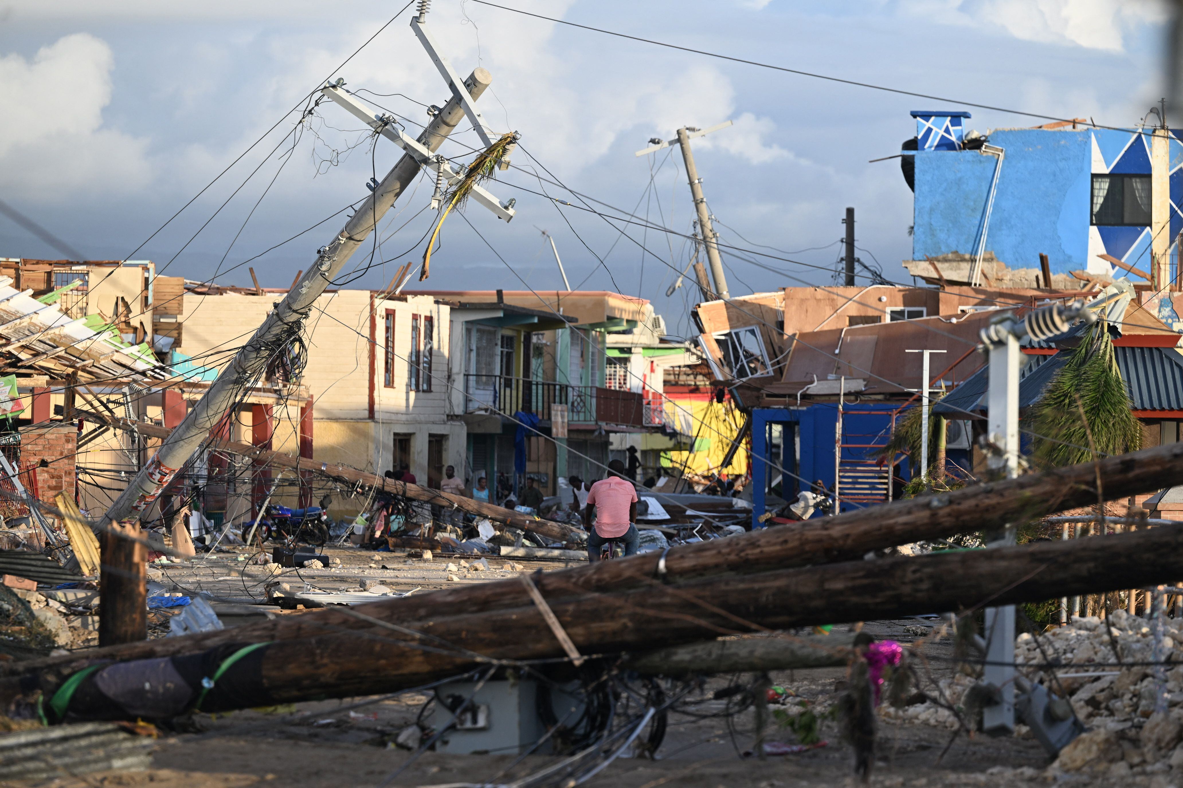 Hurricane Melissa death toll nears 50 as storm heads for Bermuda | The ...
