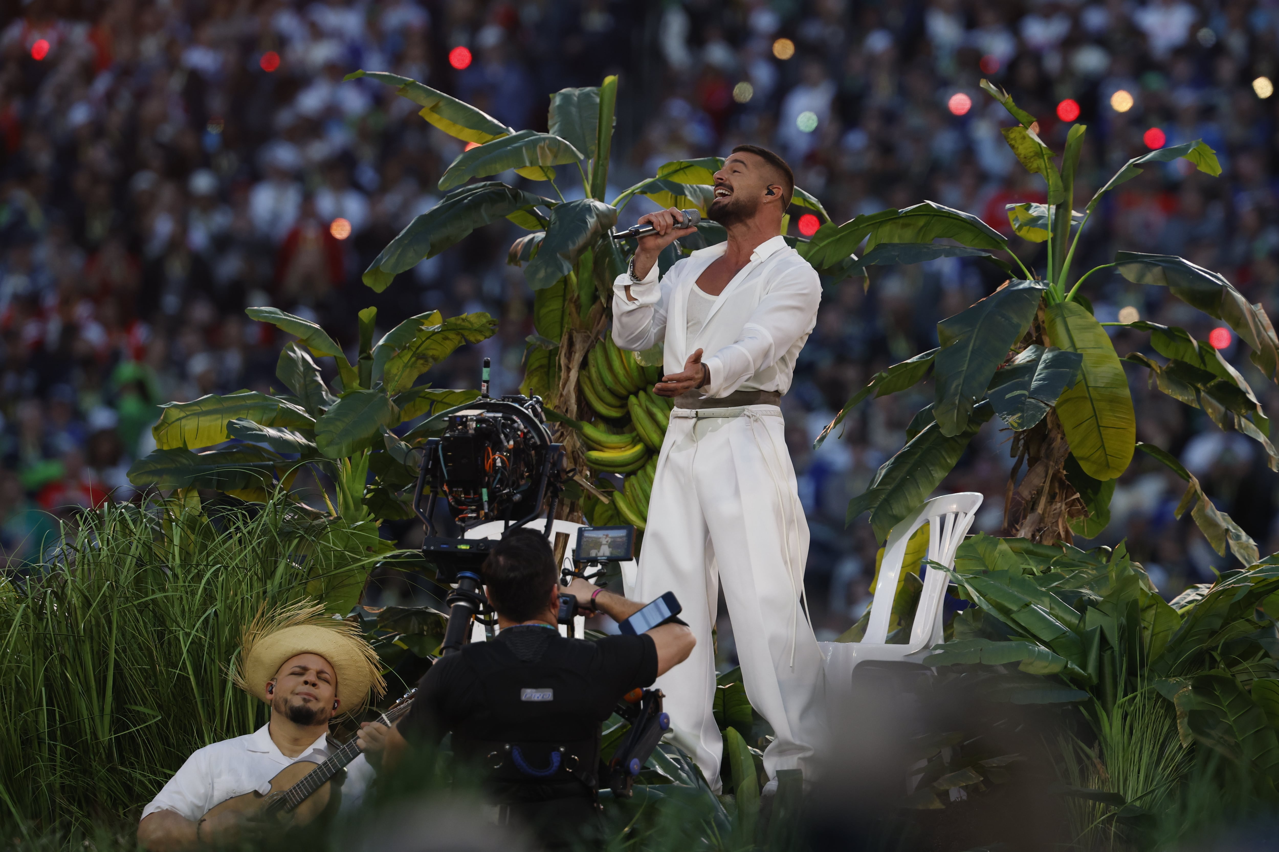 Review: Bad Bunny turns the Super Bowl into both party and protest ...