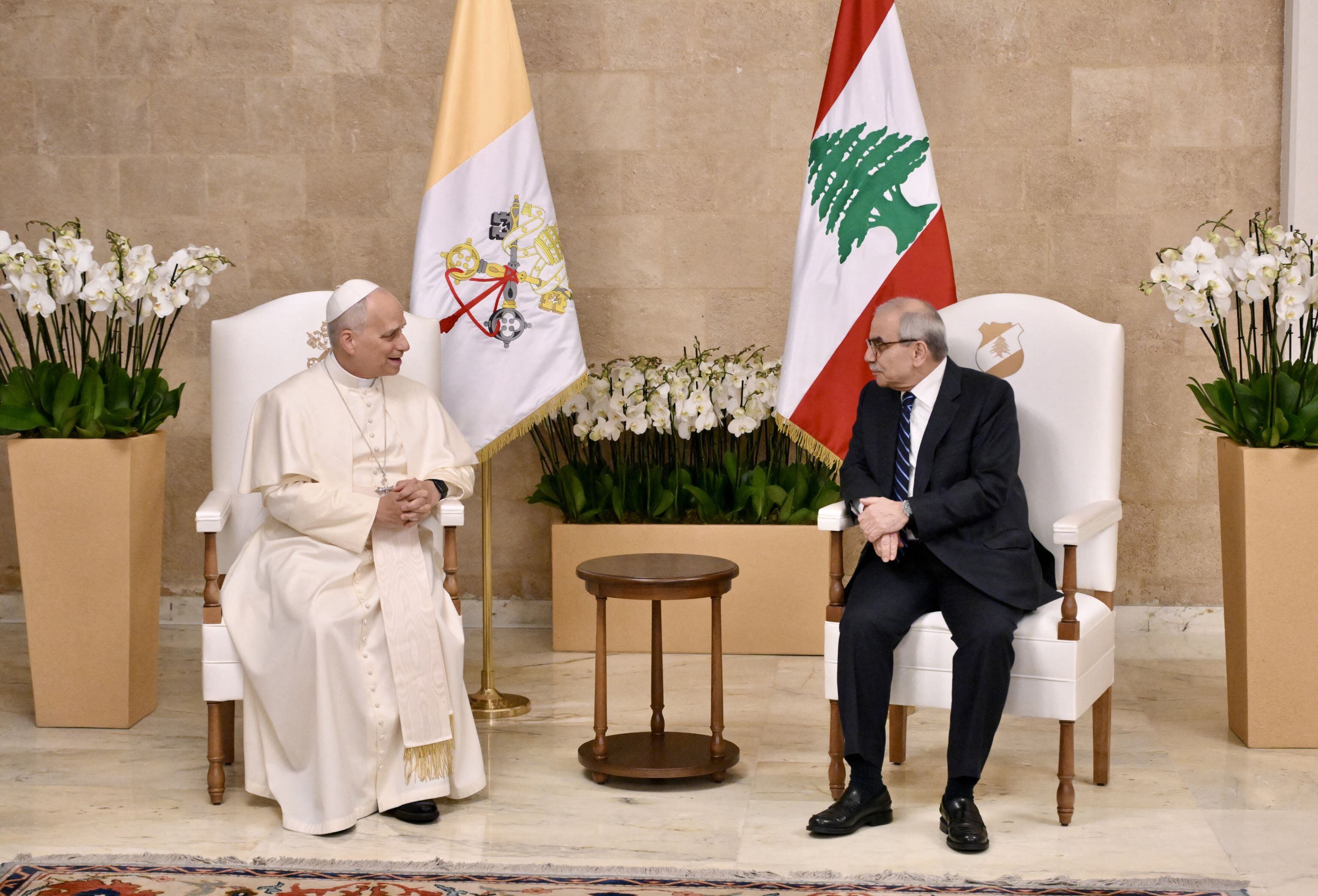 Pope Leo tells Lebanon's faith leaders that 'peace is possible' | The ...