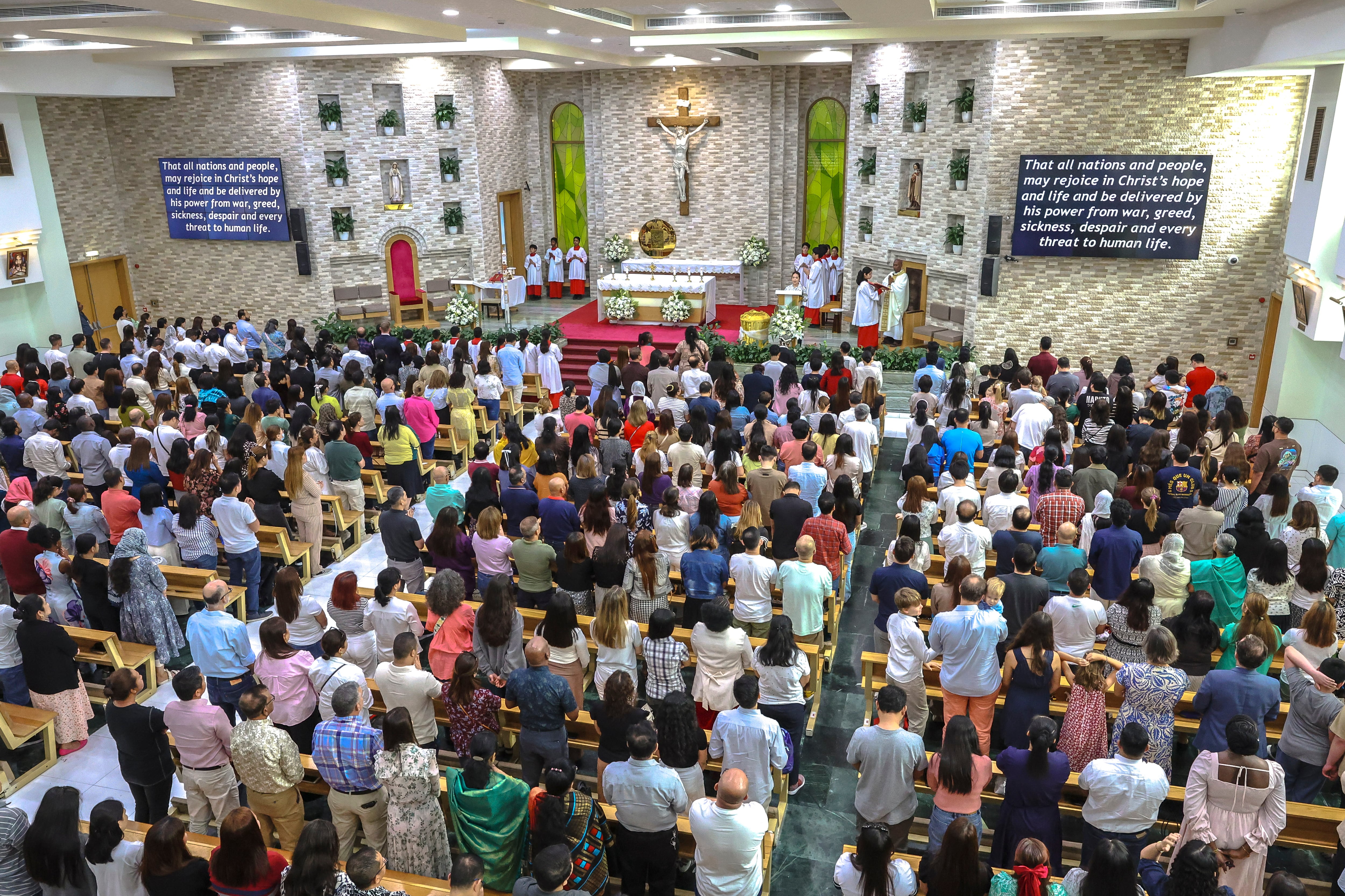 Easter worshippers gather in Sharjah churches to pray for peace amid ...